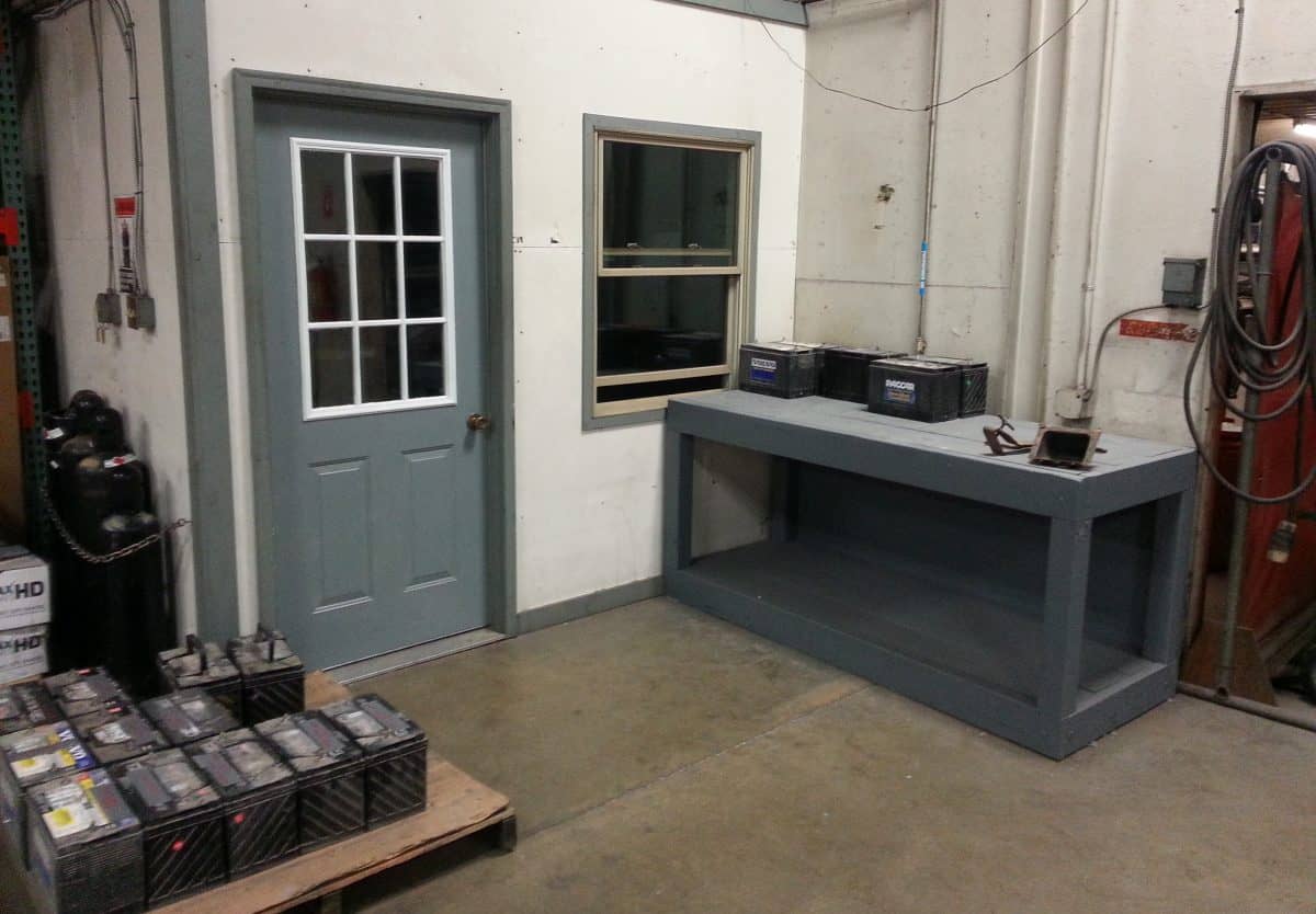 3 Things to Remember When You Clean Your Battery Charging Room - Purkeys